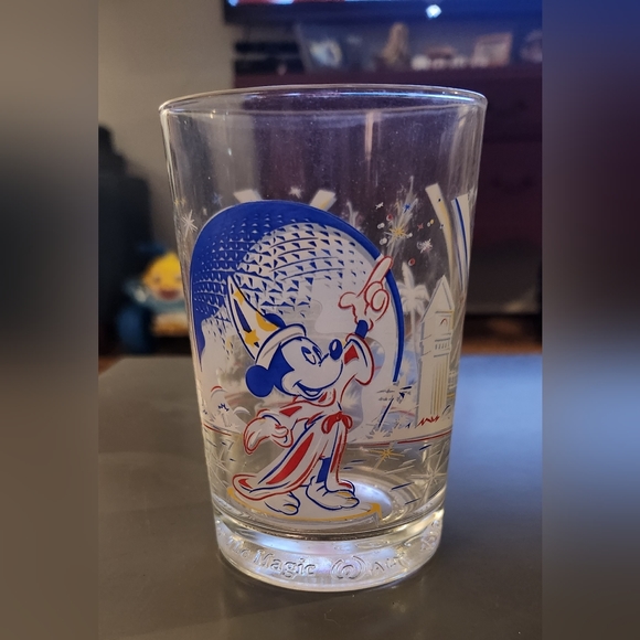 Disney | Dining | Magic Mickey Epcot Souvenir Glass | Poshmark
